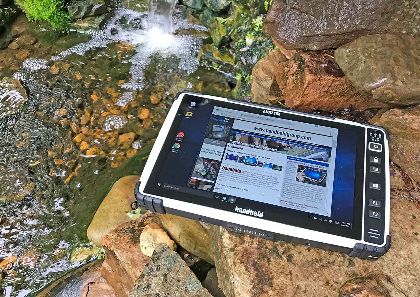 Rugged PC Review.com - Rugged Tablet PCs: Handheld Algiz 10x